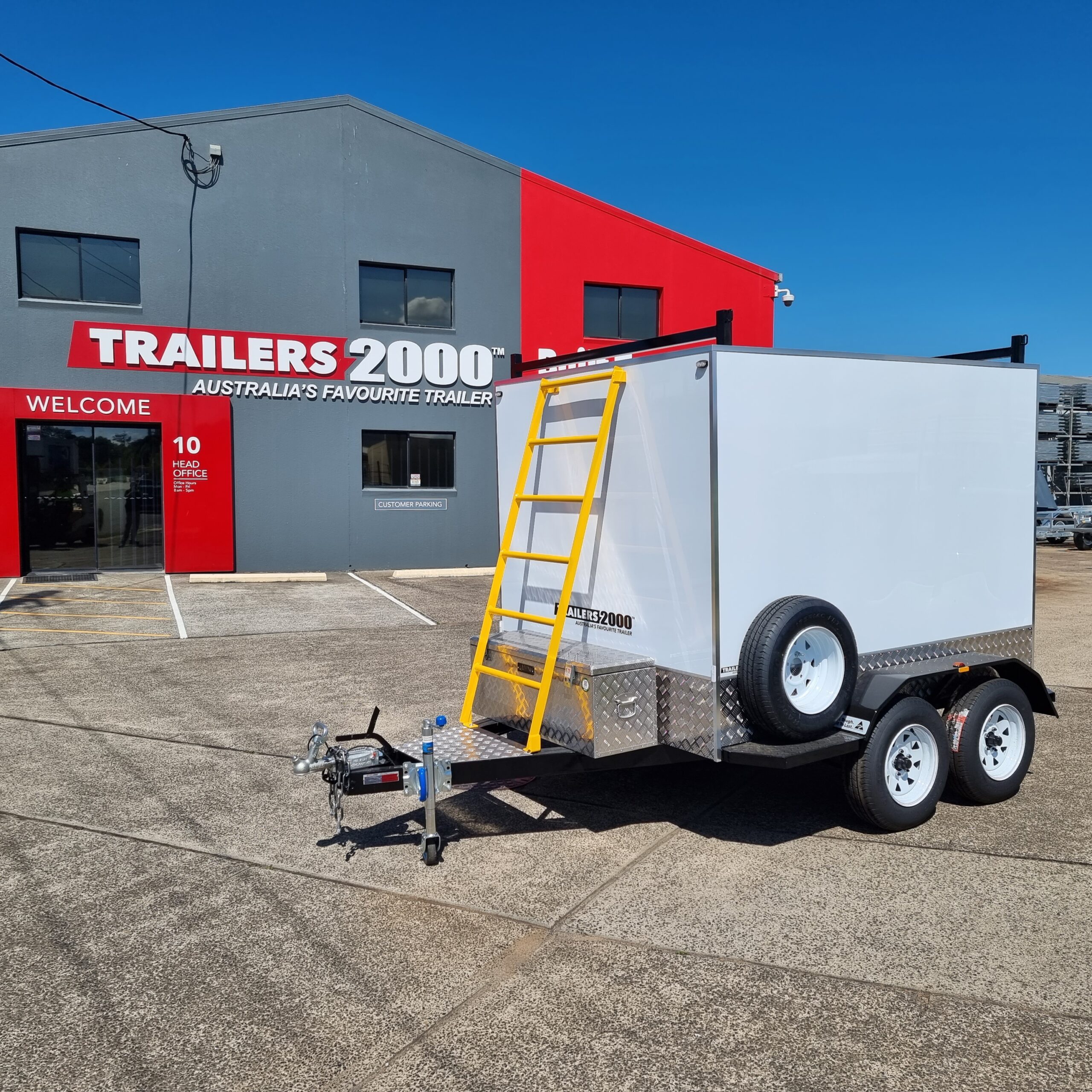 Tradesman's Trailers |Trailers 2000