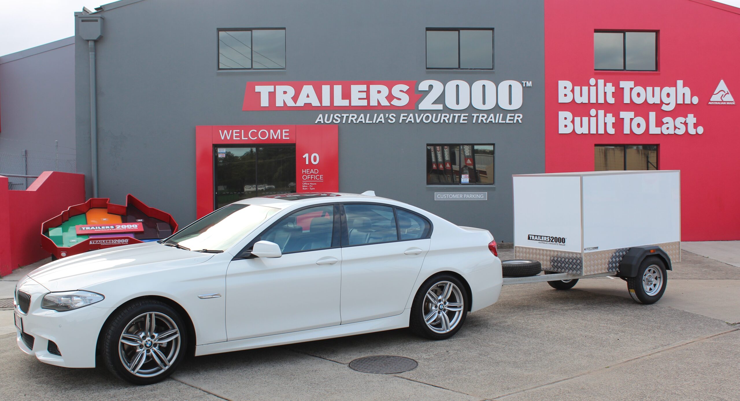 Luggage Trailers | Trailers 2000