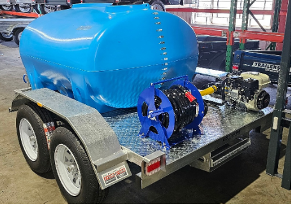 Do Water Trailers Need a Water Pump? - Trailers 2000